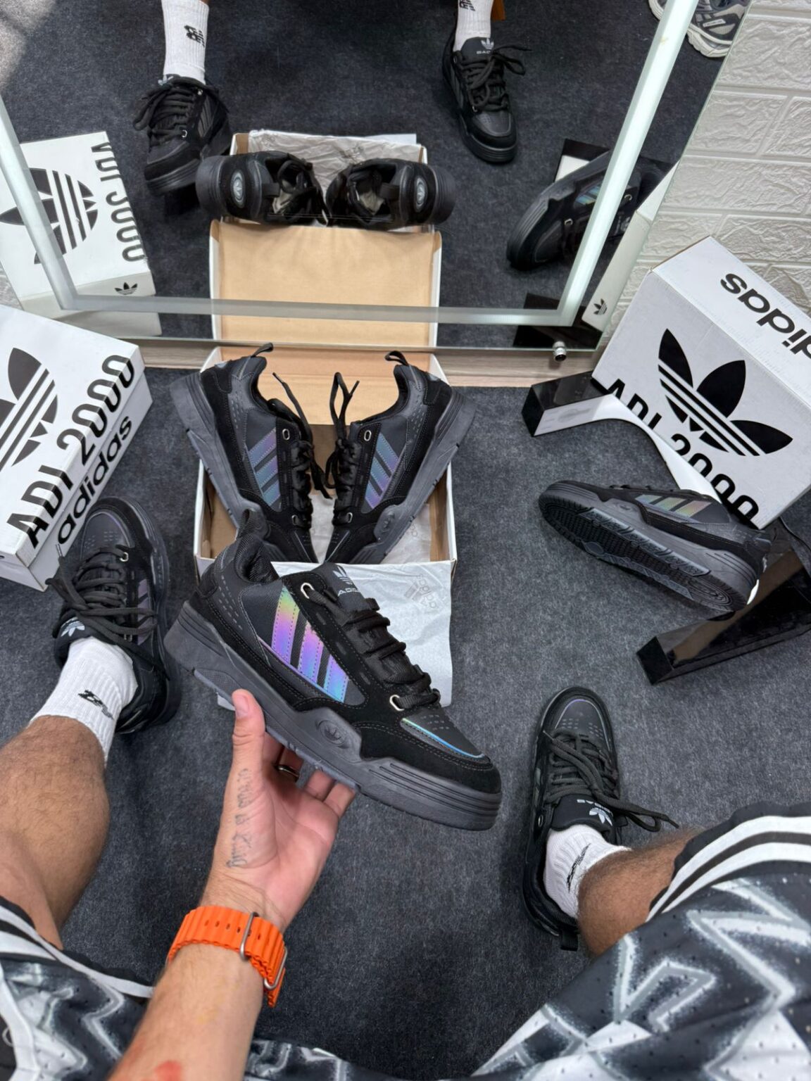 Tênis Adidas 2000 Preto Atacado